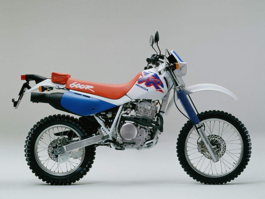 The Evolution of Honda’s Iconic XR600R: A Complete History – XR ...