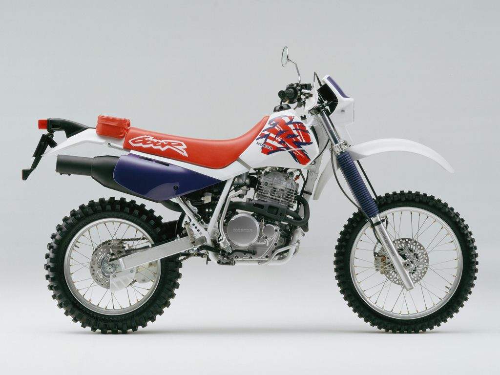 The Evolution of Honda’s Iconic XR600R: A Complete History – XR ...